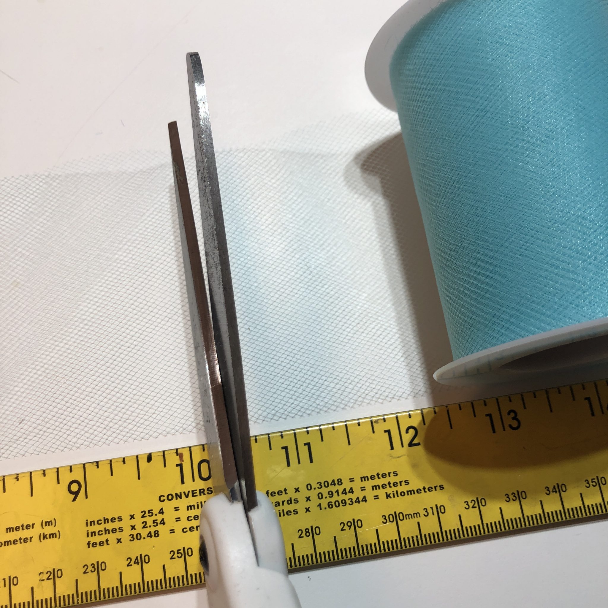 Quick No-Sew Tutu for your Puppet - Live Action Puppets